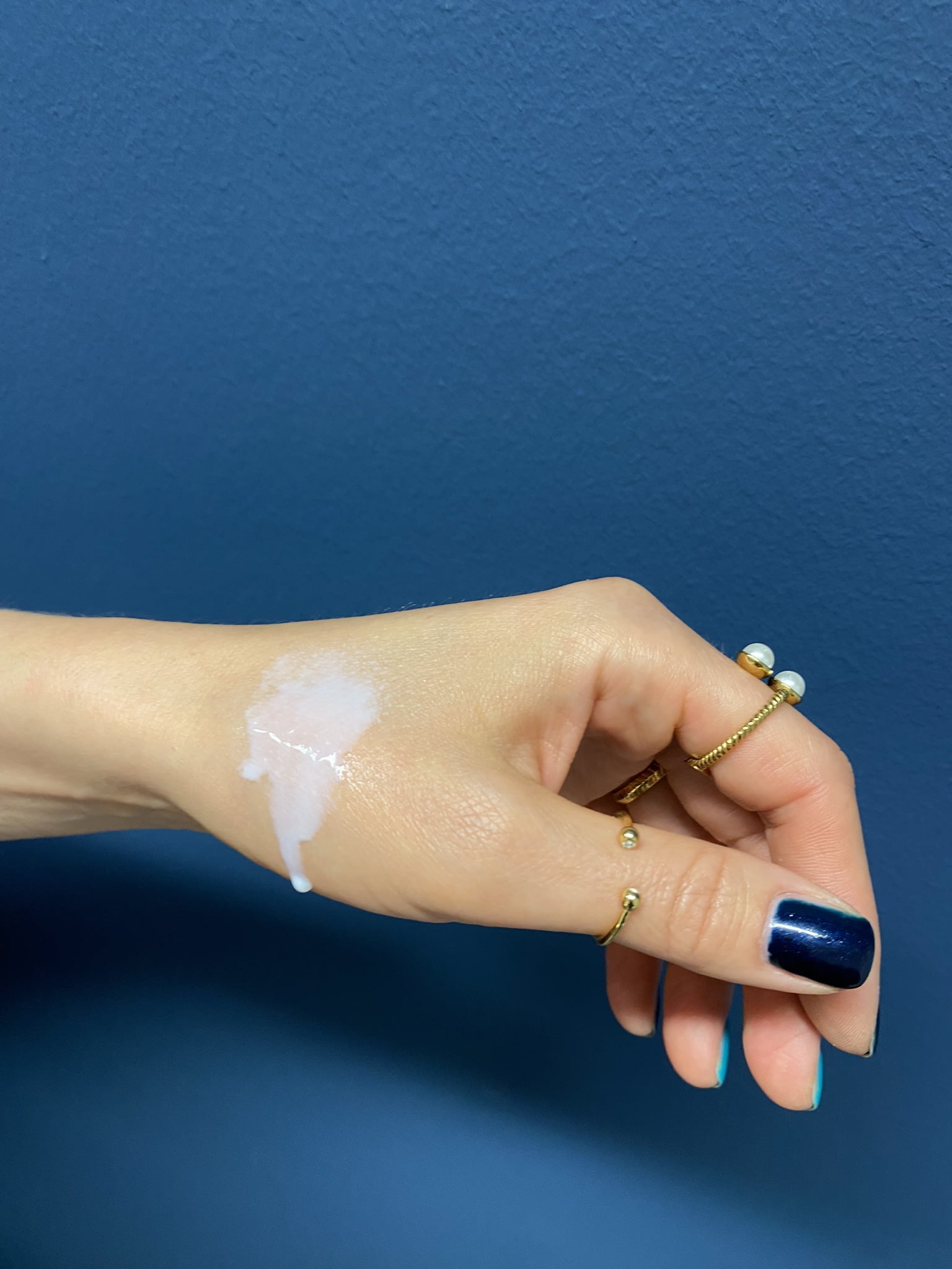 Water-based perfume - a novel solution for better performance